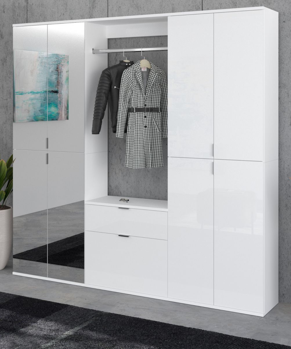 Stilvolle Garderobe Wei Mit Spiegel Fotos